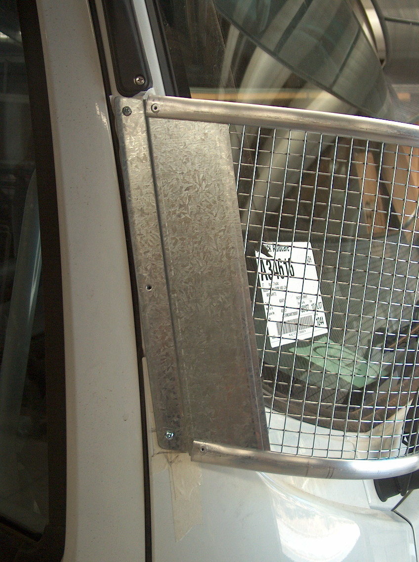 Mack R Superliner Valueliner Silver Windscreen Stone Protector - Roof ...