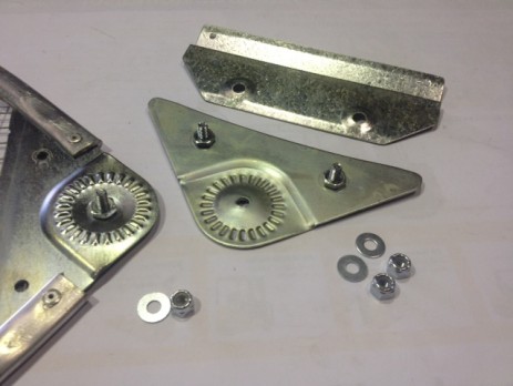 Toyota Hiace LWB 11/89-02/05 Windscreen Stone Protector - Roof Rack World