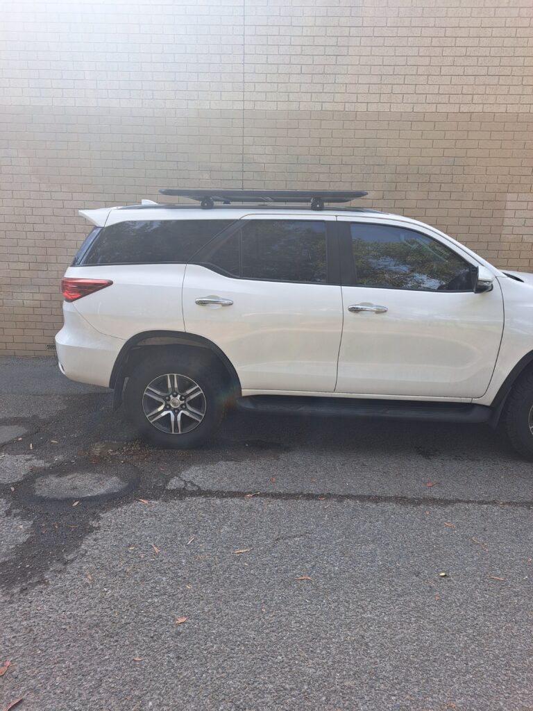 Toyota Fortuner GXL / Crusade 5dr With Flush Rails 11/15on Pioneer SX ...