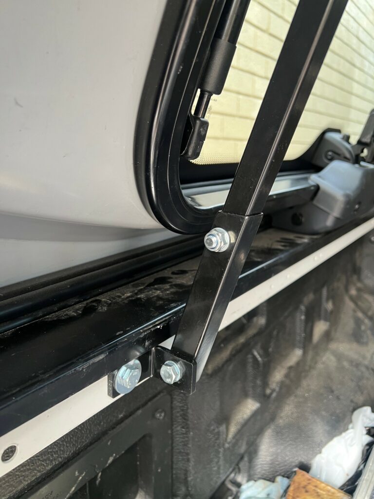 Rhino-Rack Pioneer 6 Platform on Canopy (1300x1240mm) with Internal ...