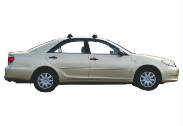Toyota Camry Sedan 09/2002 - 06/2006 Yakima ThroughBar Roof Racks (pr ...
