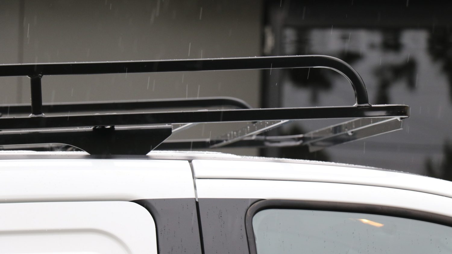 LDV V80 LWB High Roof 2013- on LWB Wedgetail Commercial-Max Tradesman ...