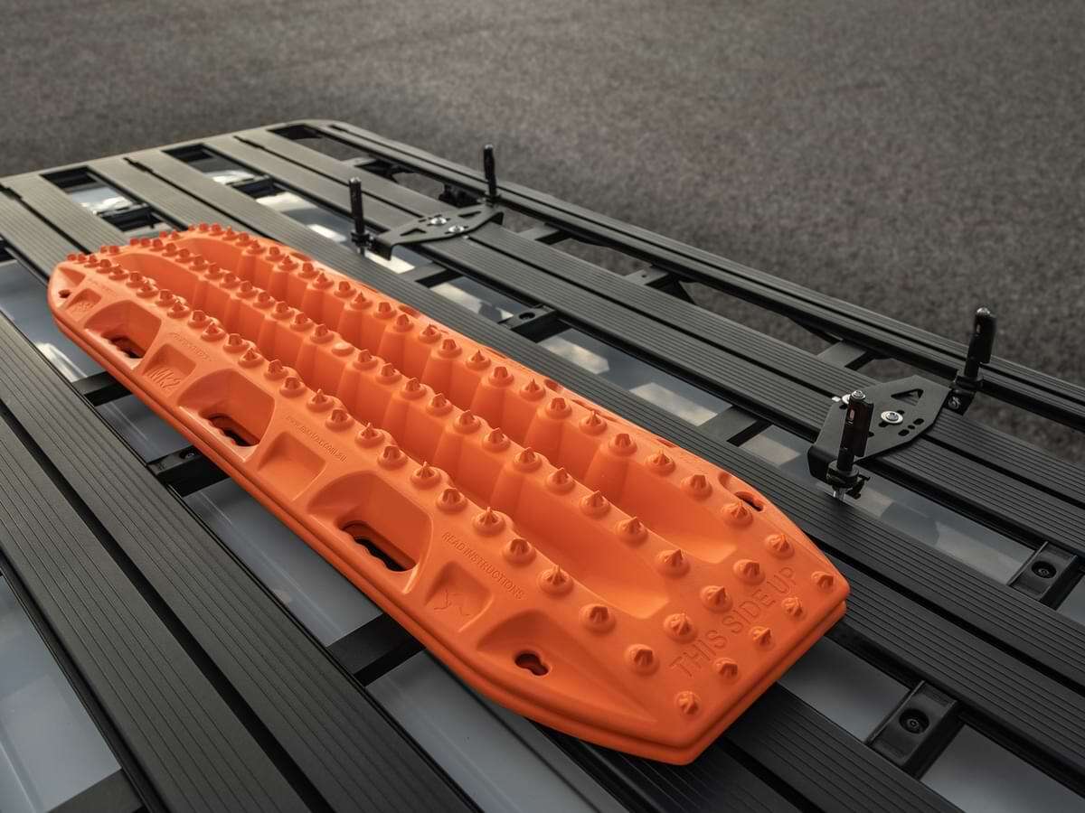 Stealth Folding Maxtrax Mounts suits Rhino Platform Kaon KS0338 - Roof ...