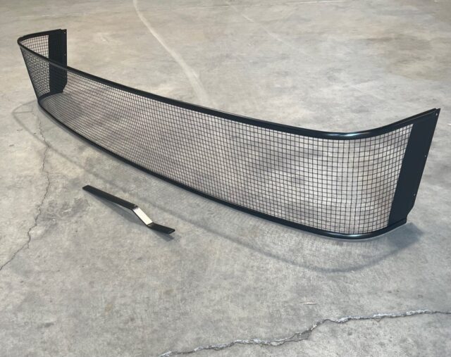 Mercedes Century Class / Columbia / Conorado Black Stone Guard - Roof ...