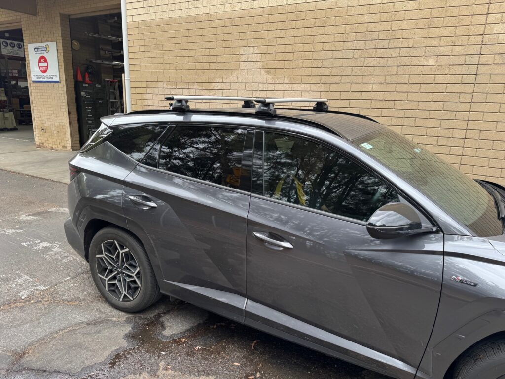 Hyundai Tucson 2021 – On Thule Wingbar Evo Roof Racks (pr) Silver ...