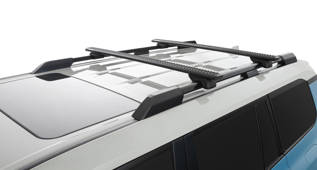 BYD Shark 6 with Roof Rails 2024 onwards Sportz RX Black 2 Bar Roof ...