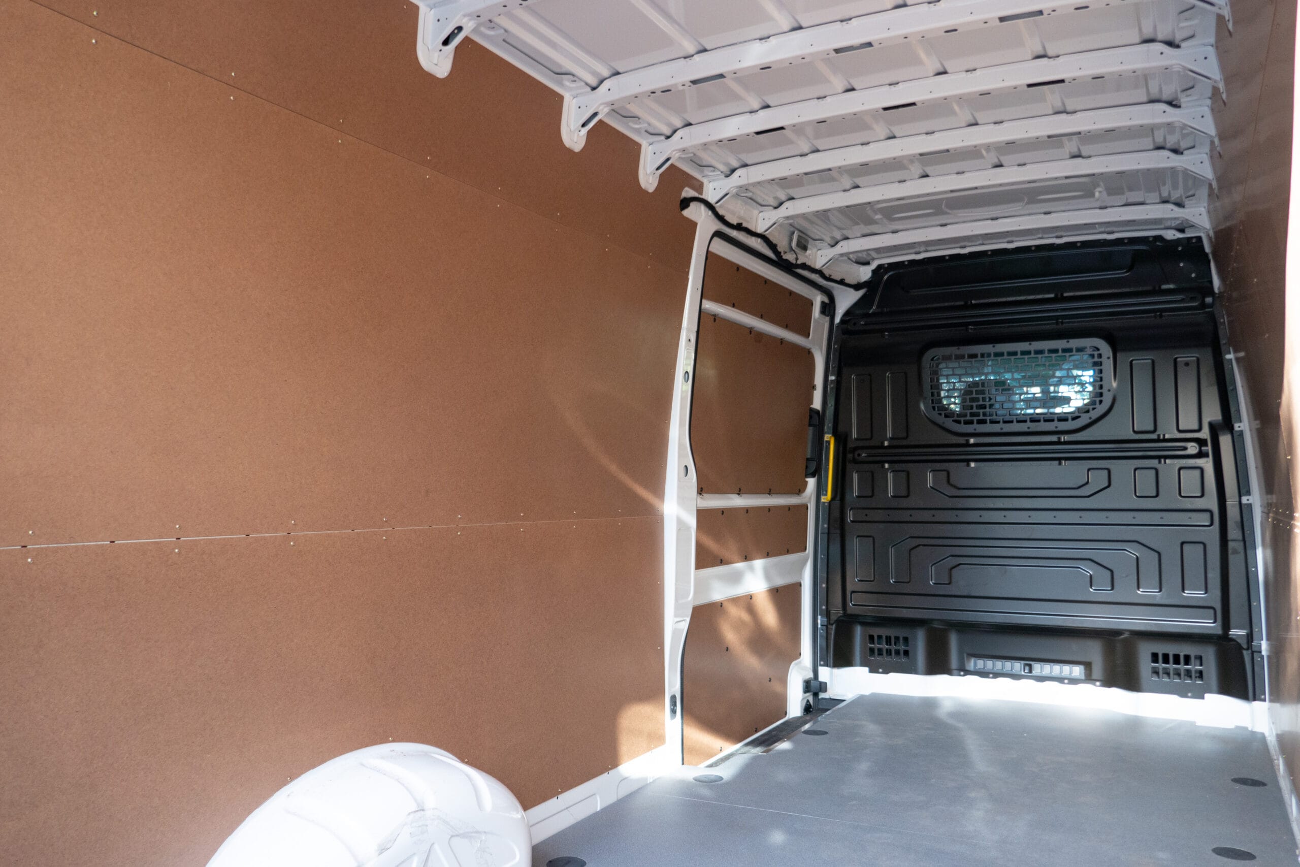 Volkswagen Crafter (2018 Onwards) LWB FWD Single (LHS) Van Floor - Roof ...