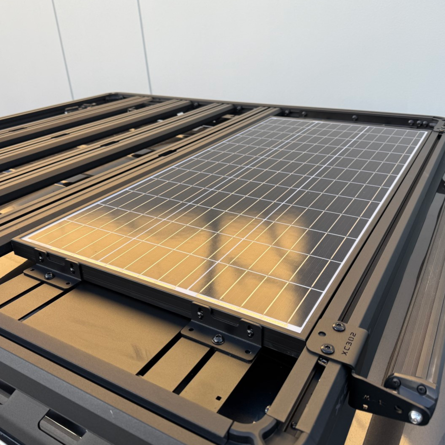 RECESSED SOLAR PANEL KIT (XC318) - Roof Rack World