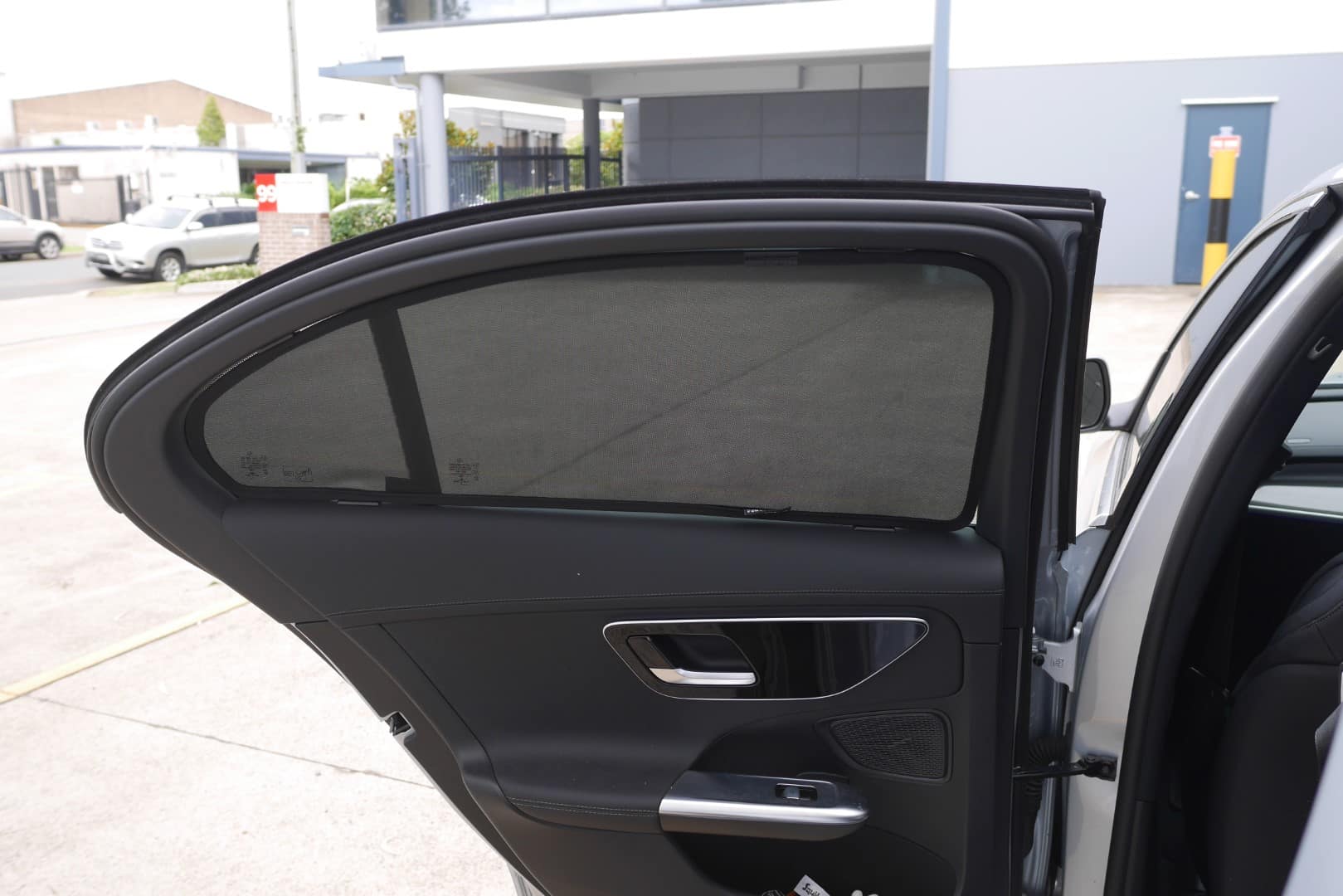 Mercedes-Benz C-Class Sedan 5th Generation Car Rear Window Snap Shades ...