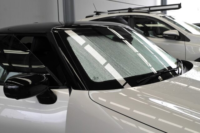 MINI Cooper/Hatch Electric 3/5 Door 4th Generation Front Windscreen Sun ...