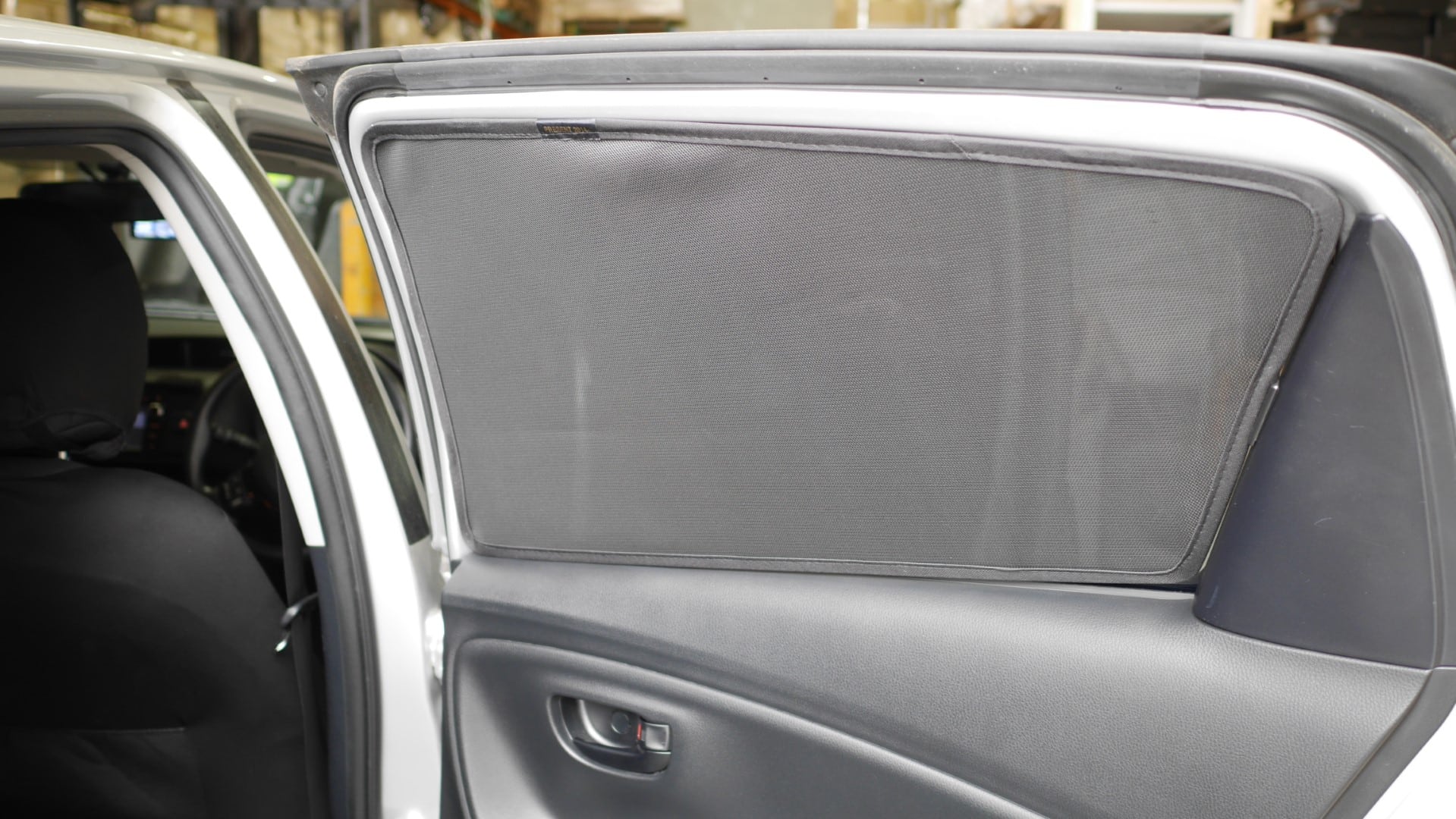 Toyota Yaris/Vitz Hatchback 3rd Generation Car Rear Window Snap Shades ...