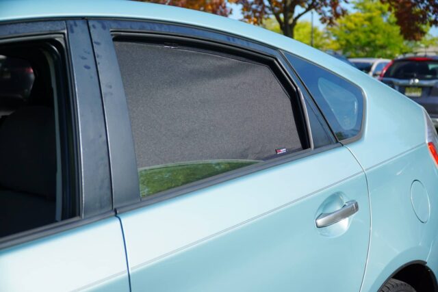 Toyota Prius Hatchback 3rd Generation Car Rear Window Snap Shades (XW30 ...