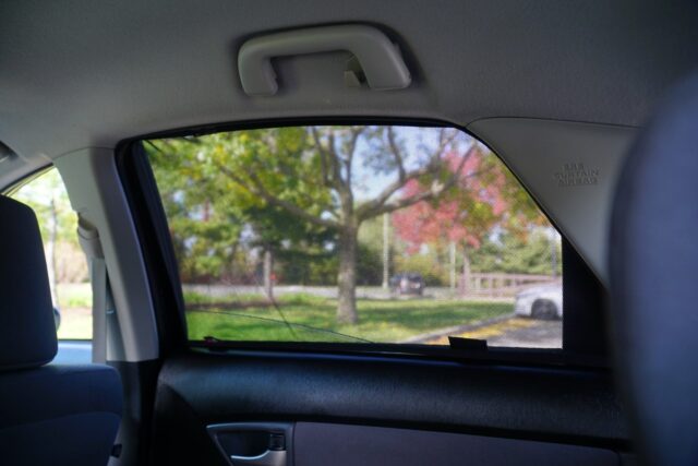 Toyota Prius Hatchback 3rd Generation Car Rear Window Snap Shades (XW30 ...
