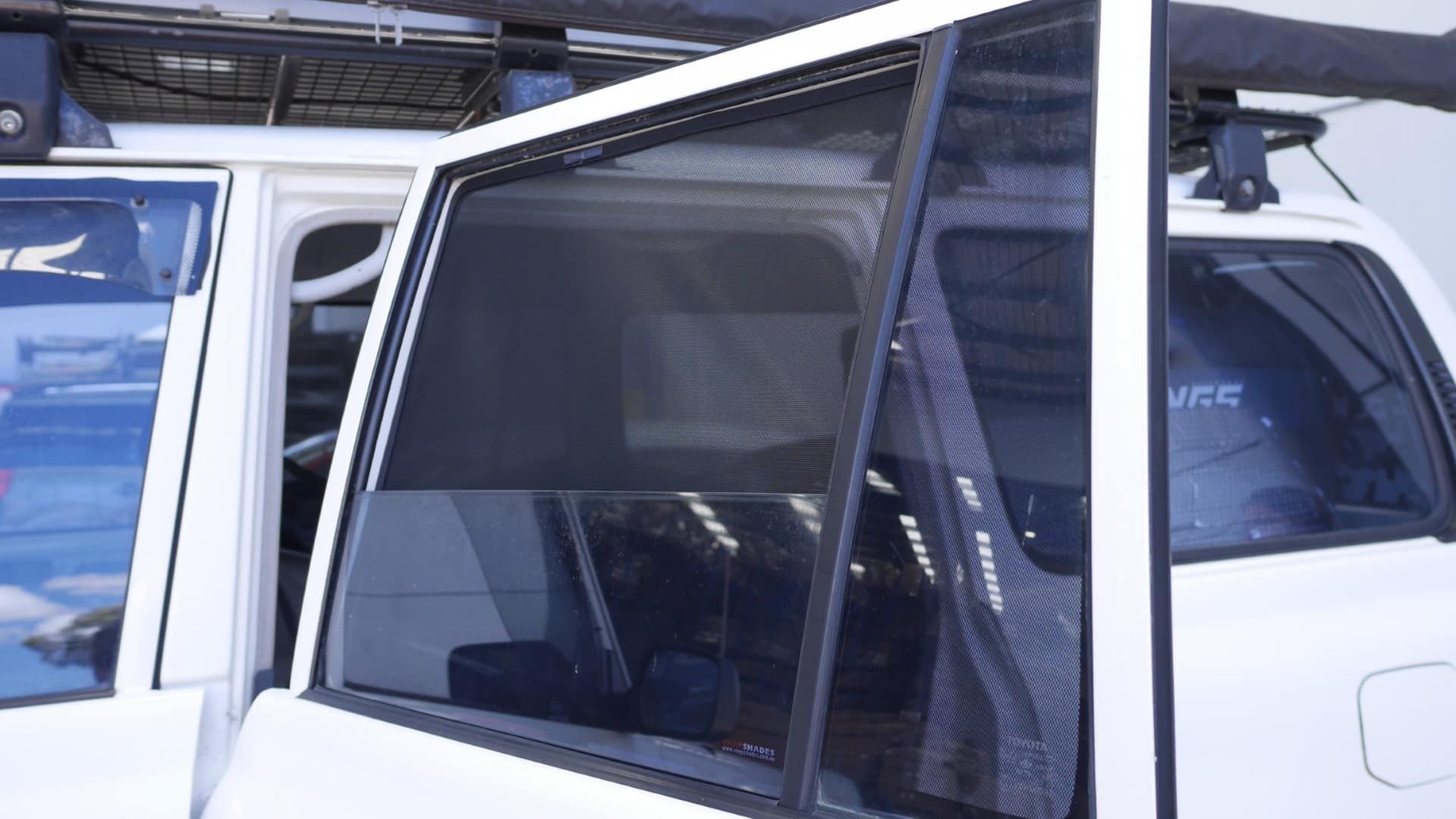 Toyota LandCruiser 80 Series Car Rear Window Snap Shades (J80; 1990 ...