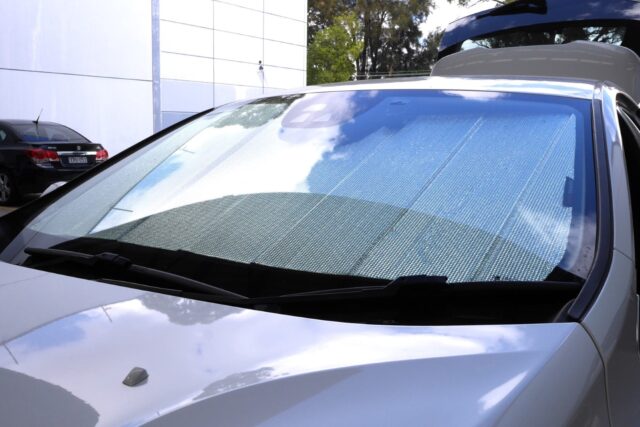 Volvo V40 Front Windscreen Sun Snap Shades (2012-2019) - Roof Rack World