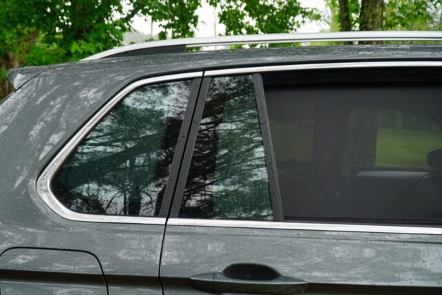 Volkswagen Tiguan 2nd Generation Car Rear Window Snap Shades (AD/BW ...