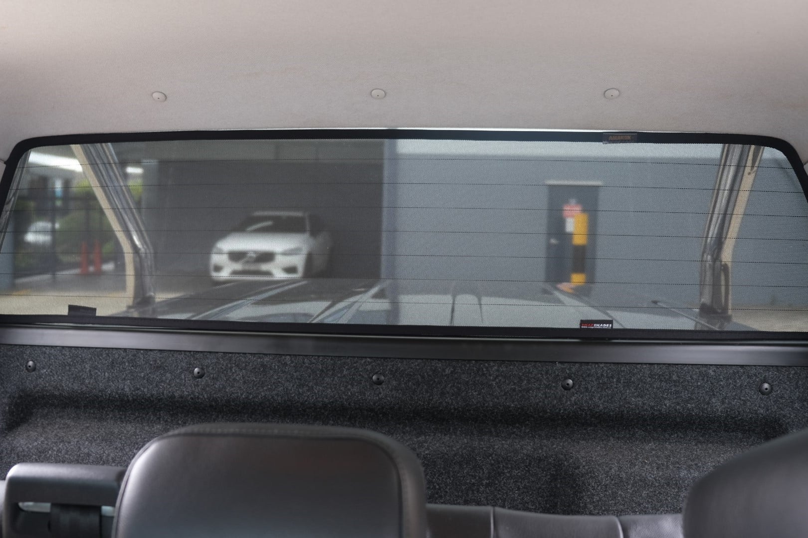 Volkswagen Amarok 1st Generation Rear Windscreen Snap Shades (2010-2023 ...